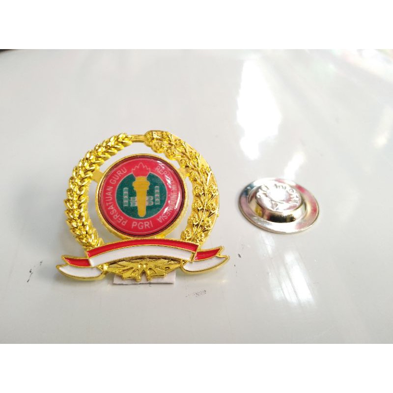 Jual pin bros pin PGRI padi kapas magnetic original | Shopee Indonesia