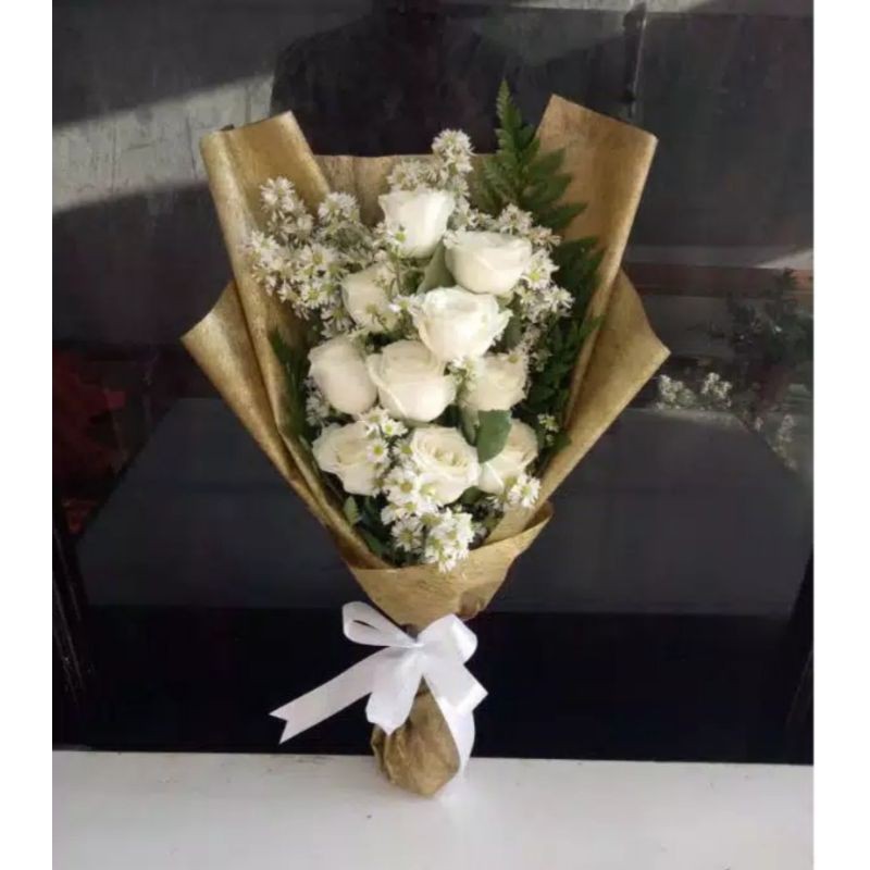 Jual Handboquet Mawar Putih 200k, Untuk Wisuda/Ulang Tahun/Lamaran ...