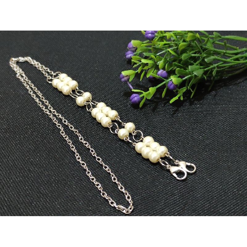Jual Strap Tali Masker Rantai Mutiara Creme Anggun ~ | Shopee Indonesia