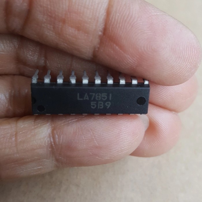 Jual IC LA7851 20pin / IC LA 7851 20 pin CRT Display Synchronization Deflec | Shopee Indonesia