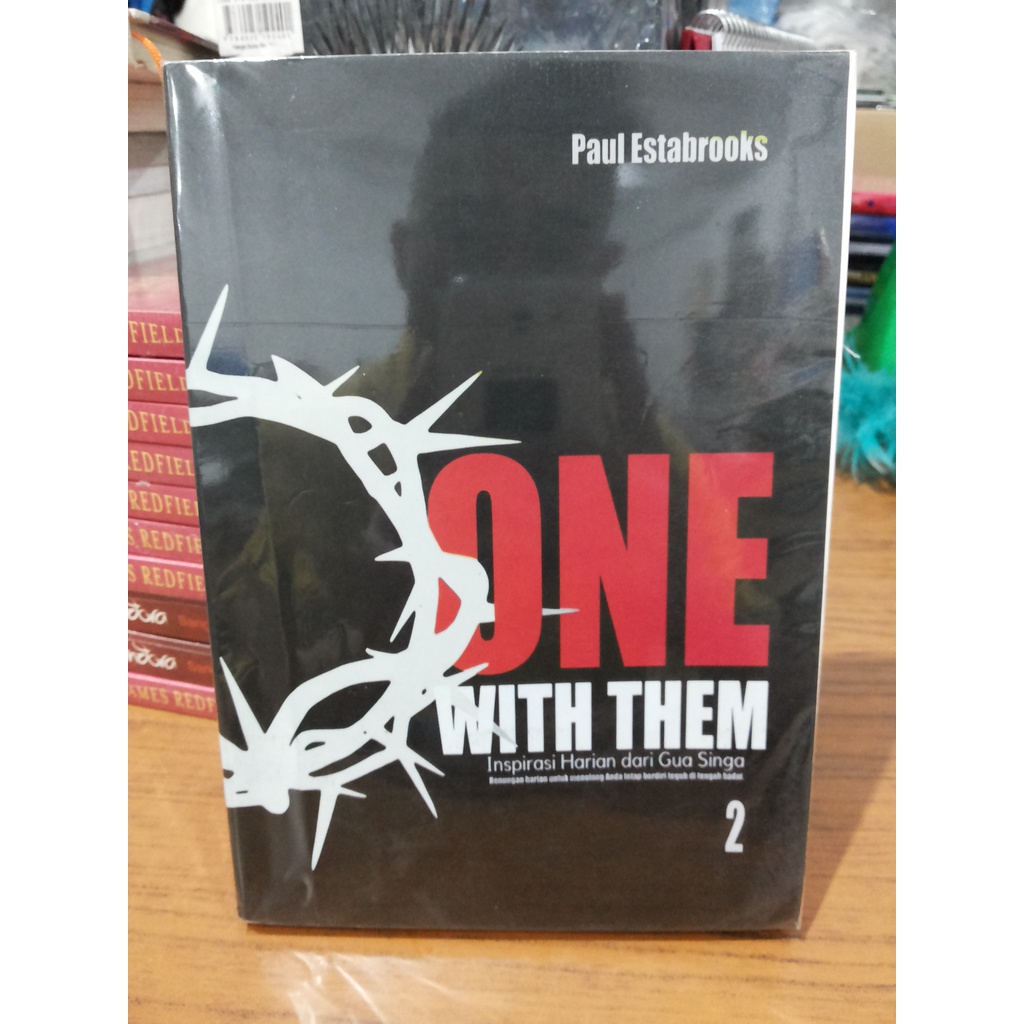 Jual Buku One With Them Inspirasi Harian dari Gua Singa 2 --- Paul ...