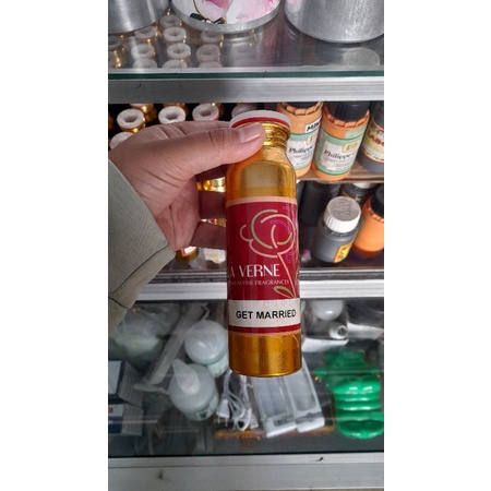 Jual kaleng parfum 100ml. bekas laverne | Shopee Indonesia