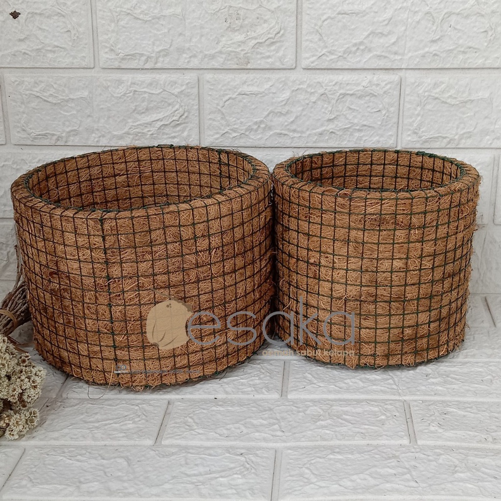 Jual pot strimin ram besi pot sabut kelapa pot anggrek cover pot cantik ...