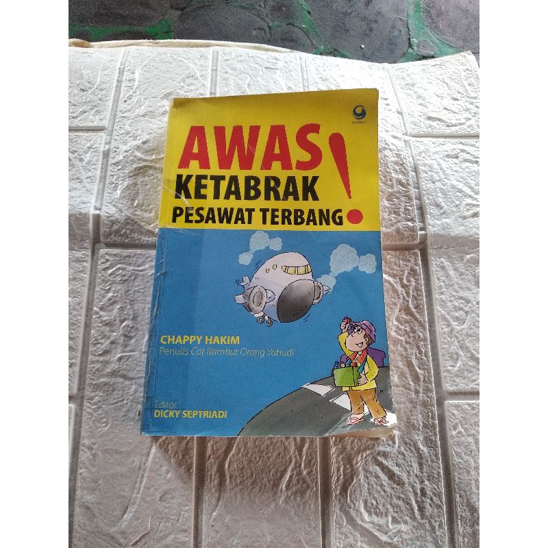 Jual BUKU AWAS KETABRAK PESAWAT TERBANG | Shopee Indonesia