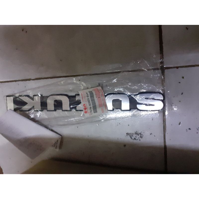 Jual emblem SUZUKI jimny katana original | Shopee Indonesia