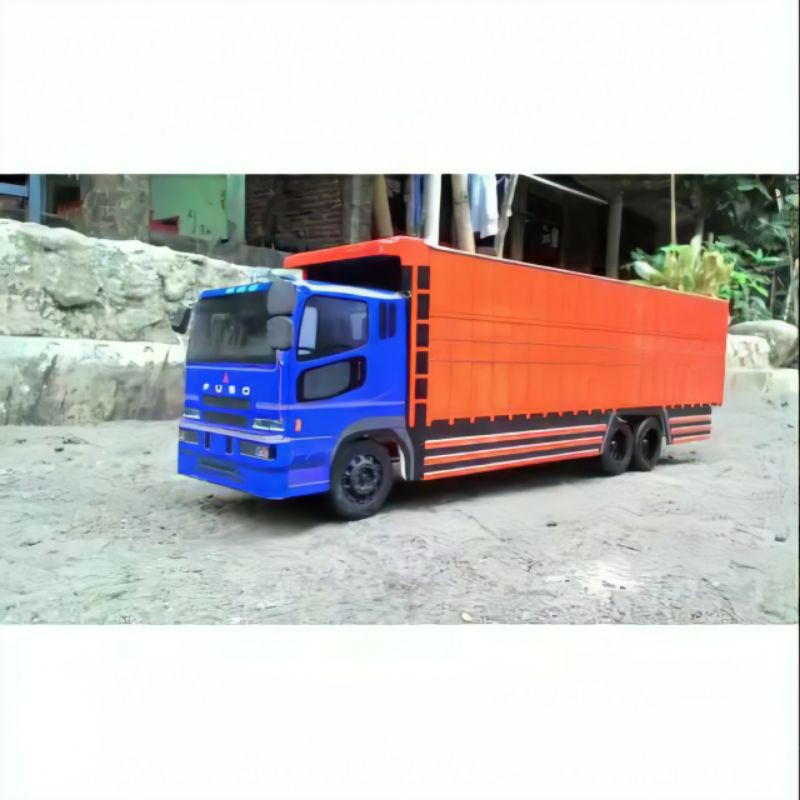Jual Miniatur truck FUSO miniatur truk fuso super great tronton ...