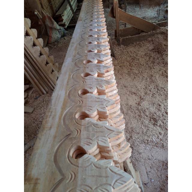 Jual Lisplang kayu ukir motif rintek | Shopee Indonesia