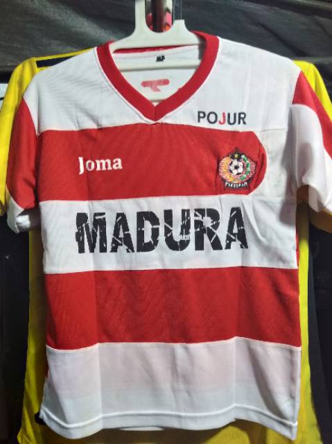 Jual Jersey Persepam Pamekasan ISL 2012 - 2013 Home Madura Merah Putih ...