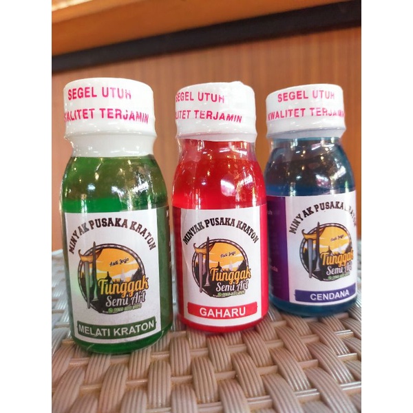 Jual paket hemat 3 botol minyak pusaka | Shopee Indonesia