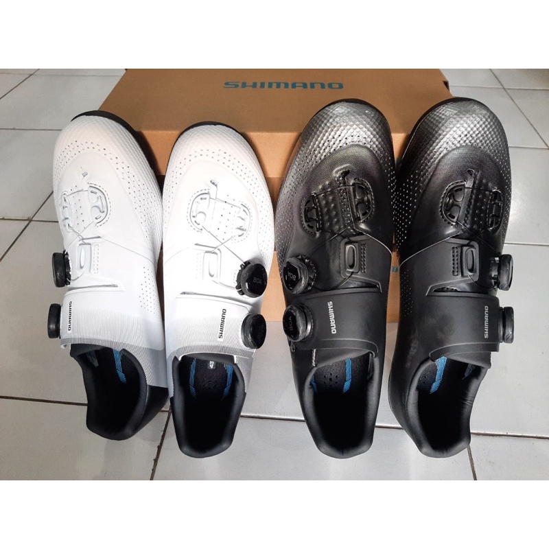 Jual SHOES / SEPATU CLEAT ROADBIKE SHIMANO RC7 / RC702 / RC-702 WIDE ...