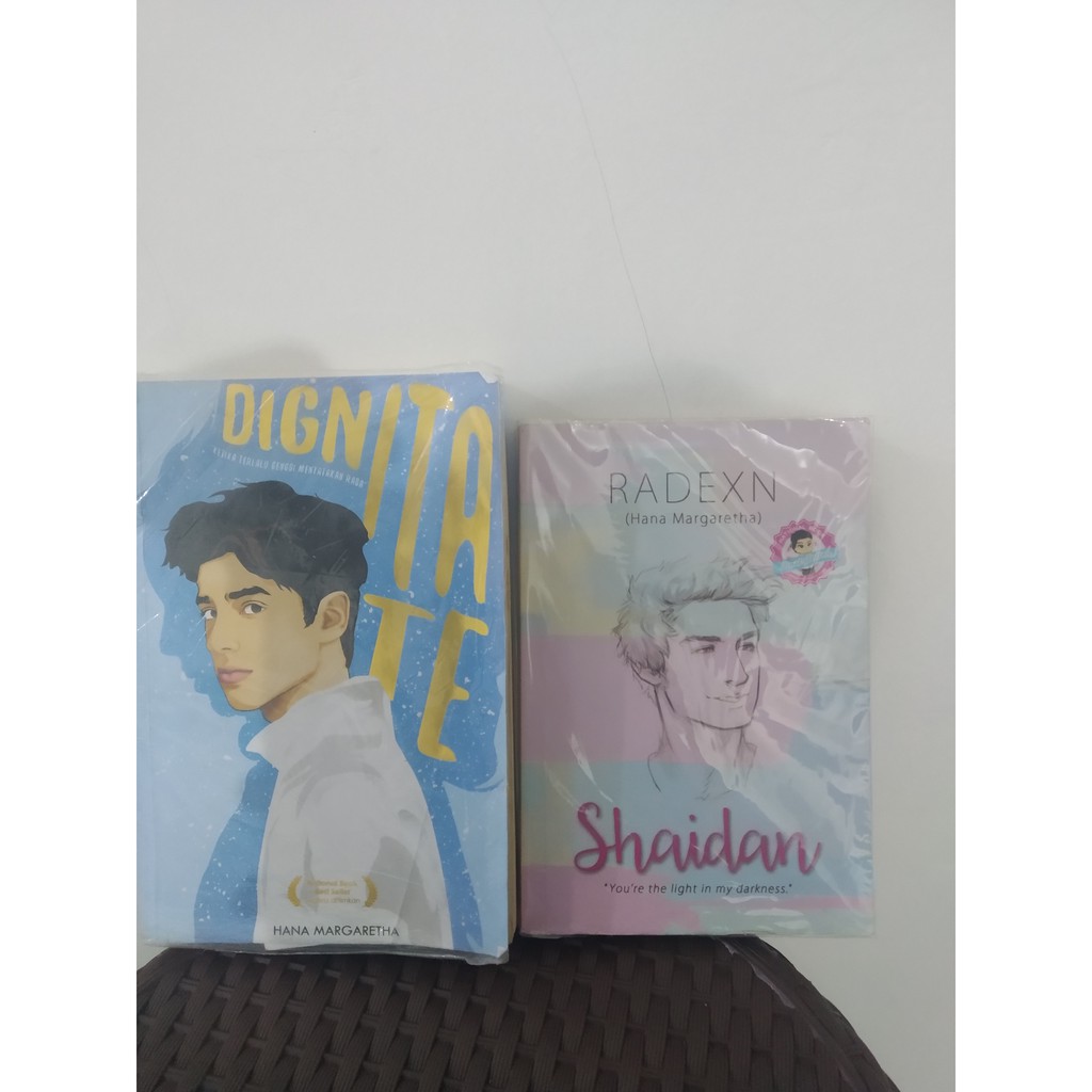 Jual Preloved Novel Dignitate (Hana Margaretha) + Shaidan (Hana ...