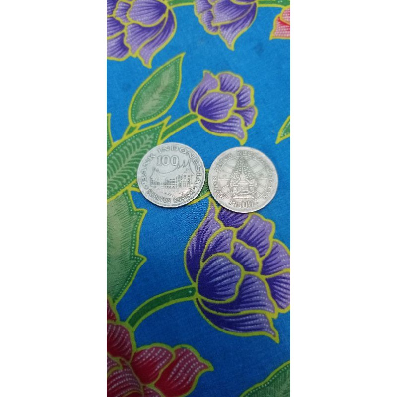 Jual Uang koin 100 rupiah wayang dan rumah gadang | Shopee Indonesia