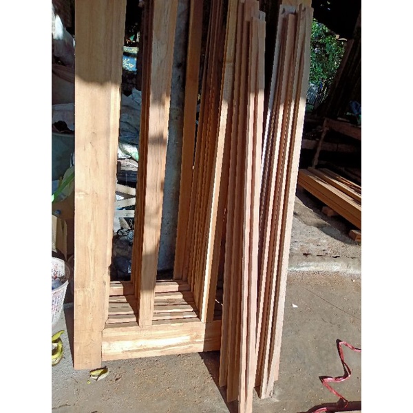 Jual Kayu panjang/Blebes/Jidaran Kayu Balau Penghalus dinding Tukang ...