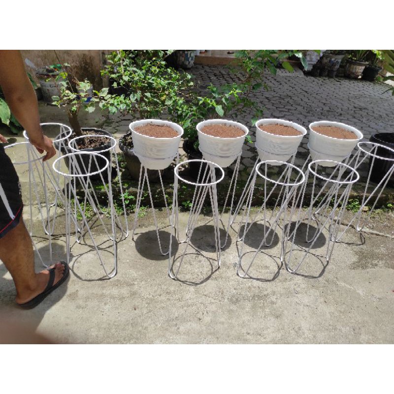 Jual standing besi / standing planer / tempat poy bunga / rak bunga ...