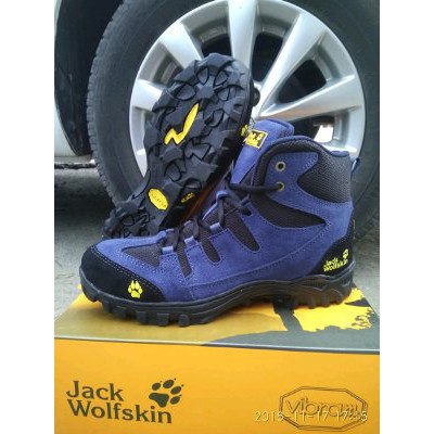 Jual Sepatu gunung JWS Jack Wolfskin kulit asli sol Vibram | Shopee ...
