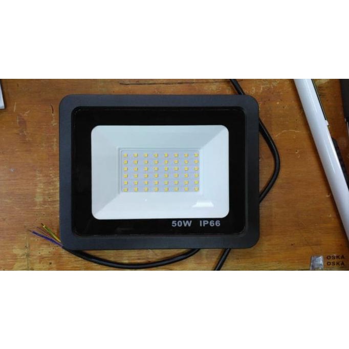 Jual Lampu Sorot Led 50 Wat Assa Slim Tipis Kap Sorot Led 50 Wat Assa ...