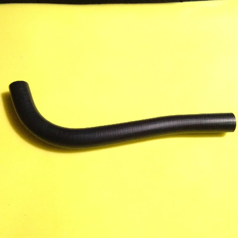 Jual SELANG RADIATOR ATAS ALTIS | Shopee Indonesia