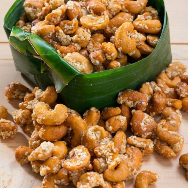 Jual Kacang Mede atau Kacang Mete Matang, mentah, kacang mete rasa 1000 ...