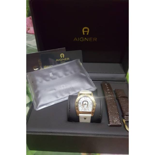 Jual Jam Tangan Aigner A32200 Asti Due Gold Original (preloved) | Shopee Indonesia
