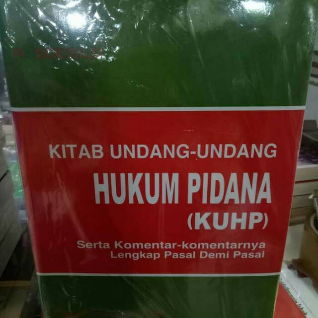 Jual Kitab Undang-Undang Hukum Pidana (KUHP) R Soesilo | Shopee Indonesia