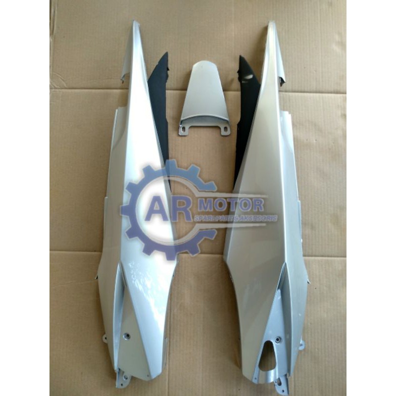 Jual BODY BELAKANG JUPITER MX LAMA / OLD SILVER Cover Body Halus ...
