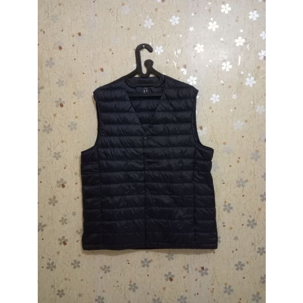 Jual Vest/Rompi Uniqlo | Shopee Indonesia