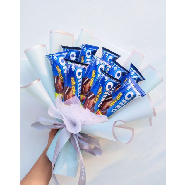 Jual Buket Snack free packing free kartu ucapan bouquet makanan bucket ...