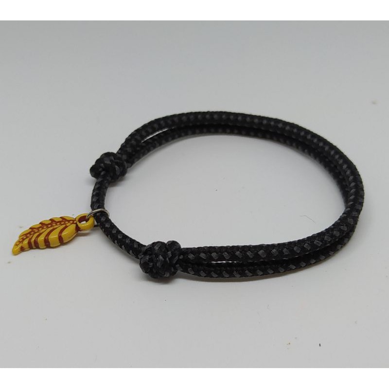 Jual Gelang Simple Bandul Daun Ukuran 3mm | Shopee Indonesia