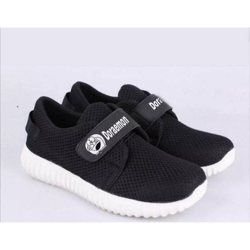 Jual Sepatu Anak & Dewasa Sneaker Prepet Doraemon Hitam Trendi Murah ...