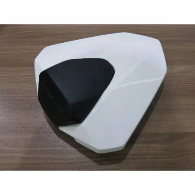 Jual Jual Single Seat Cowl Honda CBR 150R K45g White 83450K46000WHT | Shopee Indonesia