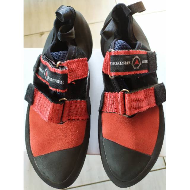 Jual Sepatu panjat tebing indonesian adventure sepatu olahraga panjat ...