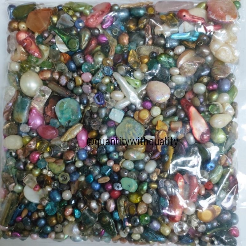 Jual Manik Manik Mutiara Campur +/- 500 gram kerang lombok warna warni ...