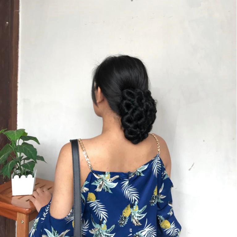 Jual Sanggul Modern gaya Korea/ Cepol Rambut Kembang model Sirkam ...