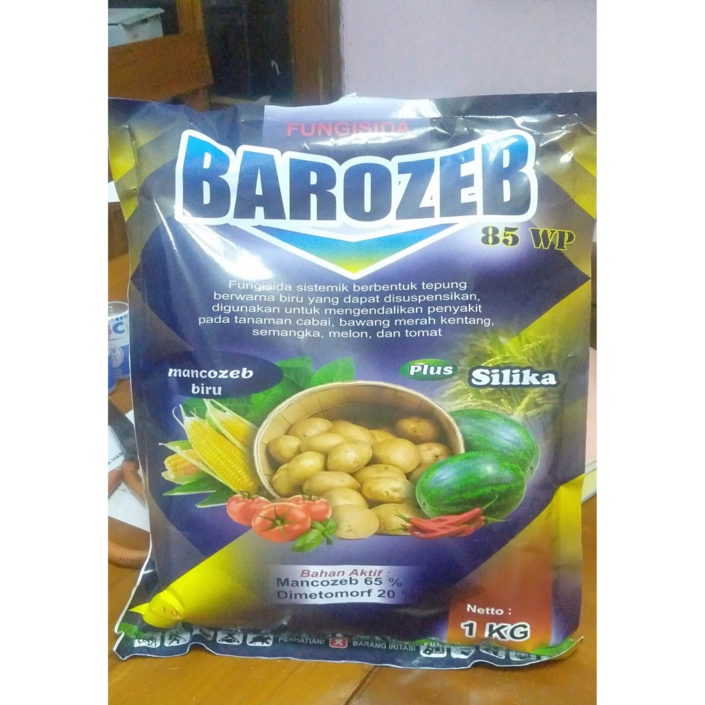 Jual FUNGISIDA BAROZEB 85 WP. MANCOZEB BIRU DIMETOMORF Plus SILIKA ...
