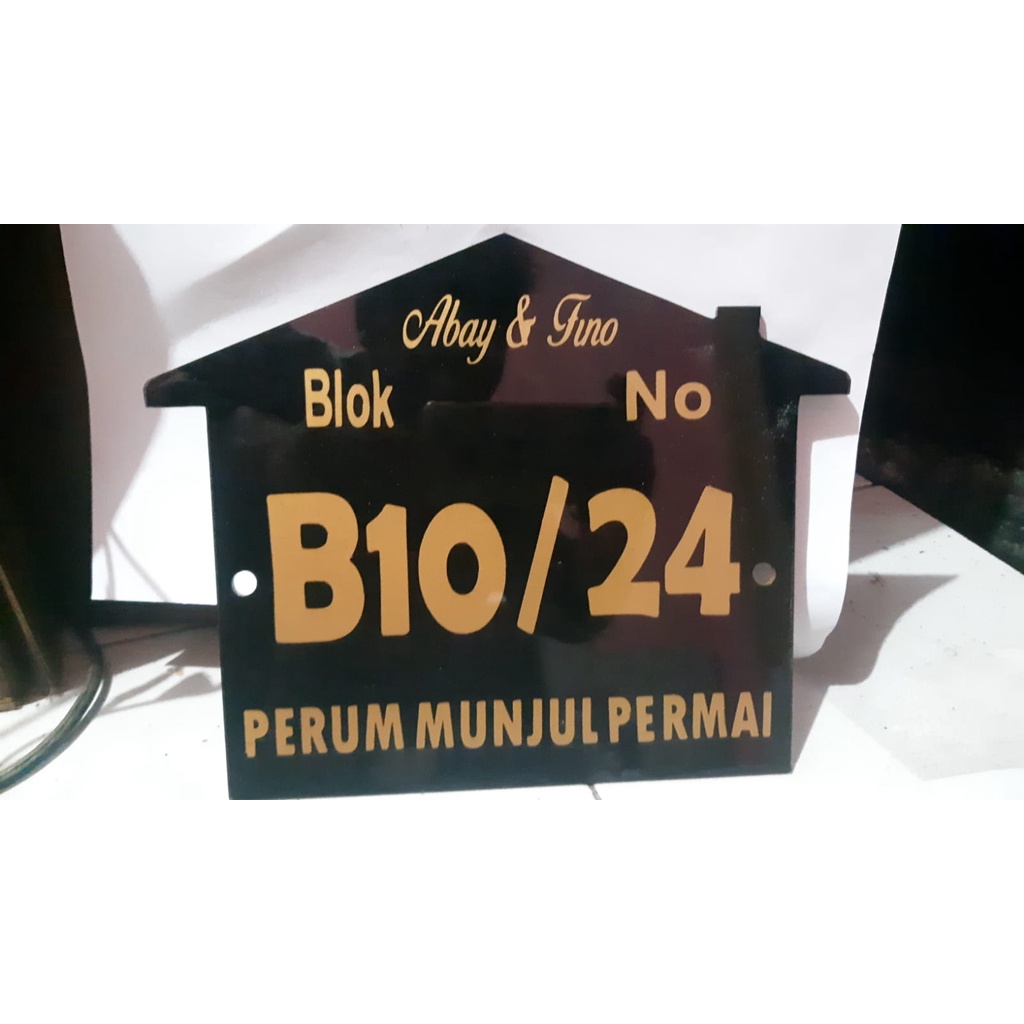 Jual Pajangan rumah akrilit caustom papan nomor acrylic Stainless ...