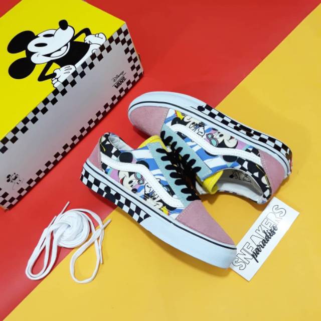 Jual Vans Old Skool x Mickey Mouse | Shopee Indonesia