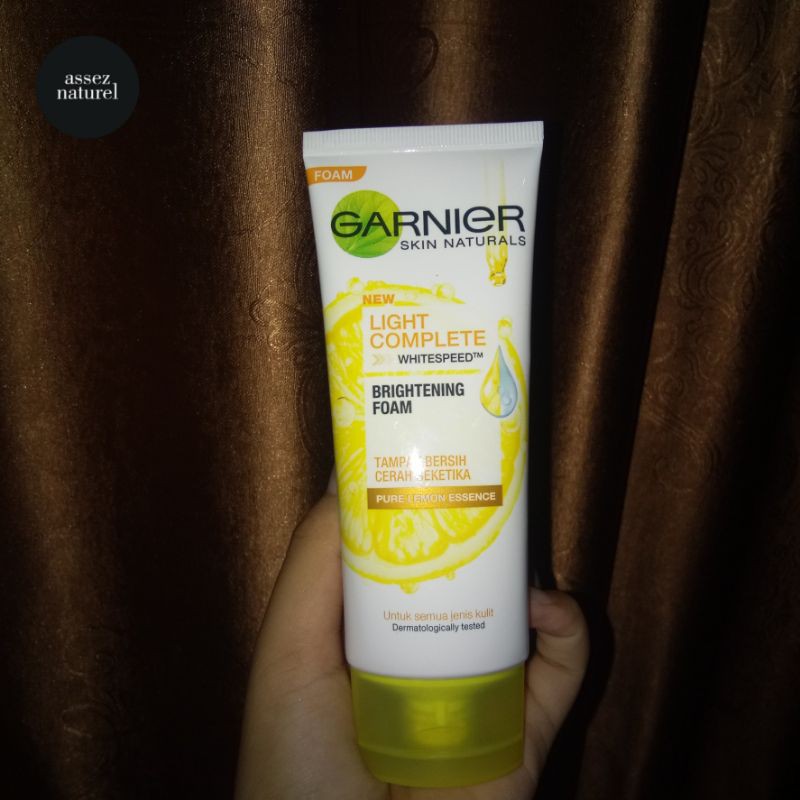 Jual Garnier Light Complete White Speed Brightening Facial Foam Wash ...