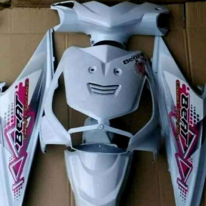 Jual BARU full body halus honda beat karbu full strifing/warna putih ...