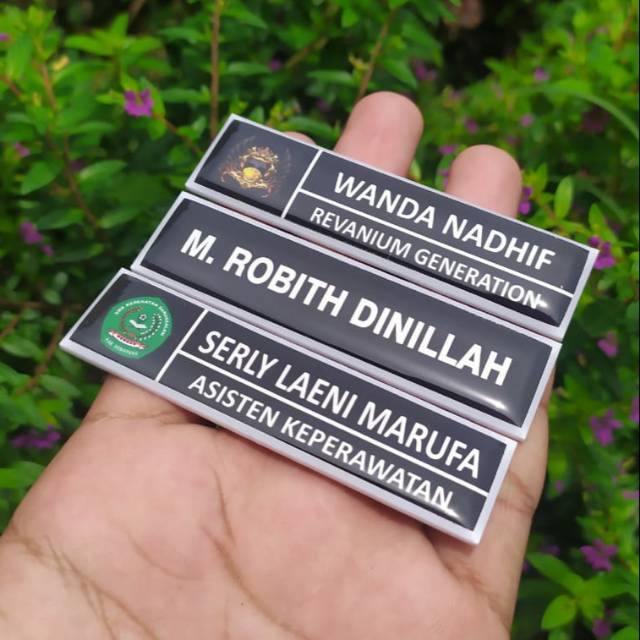 Jual Papan nama sekolah name tag Nama dada sekolah mahasiswa Kampus ...