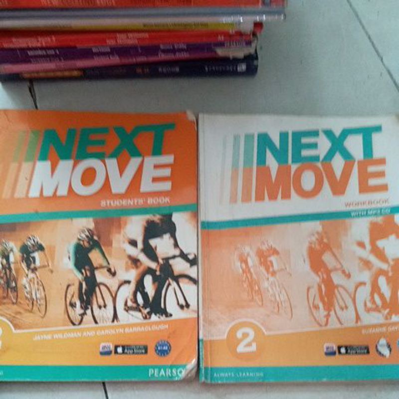 Jual buku student book dan workbook next move 2 | Shopee Indonesia