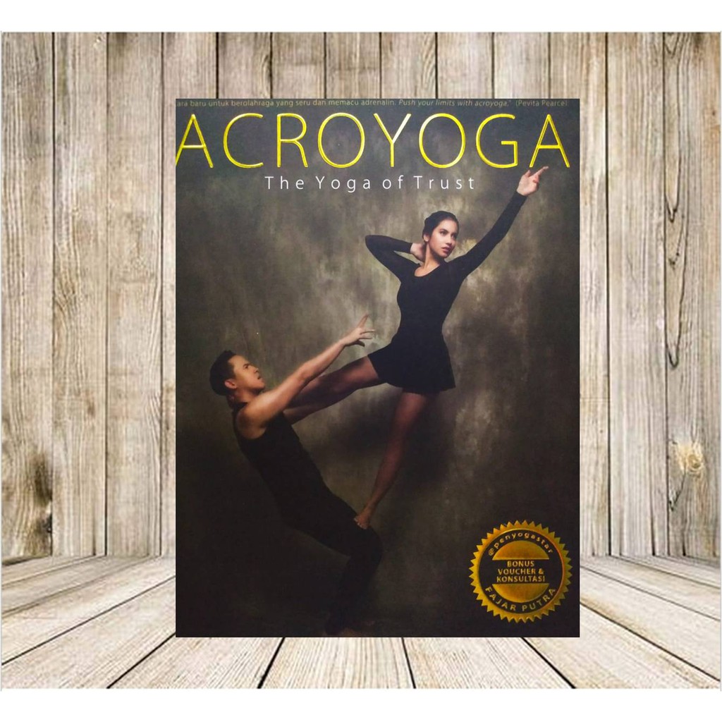 Jual Buku Panduan Dasar Yoga Acroyoga The Yoga of Trust | Shopee Indonesia