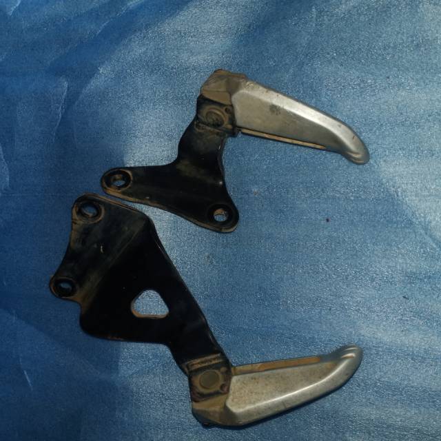 Jual Footstep foot step atau step pijakan kaki belakang yamaha mio ...