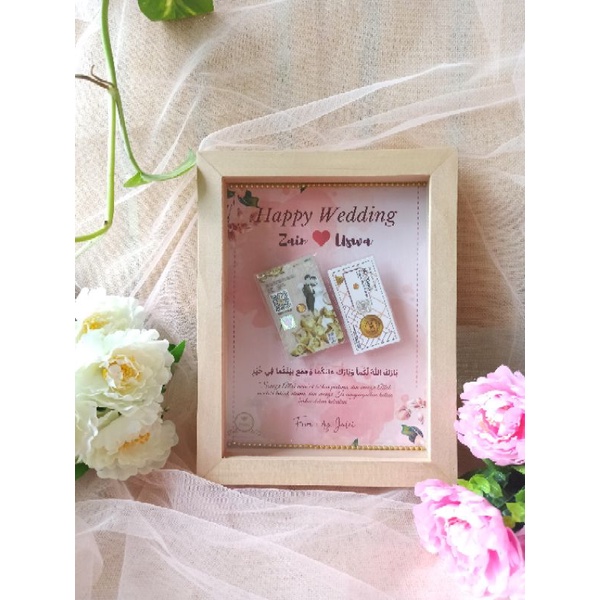 Jual Custom Hampers LM (Minigold, Antam, Ubs, etc) | Shopee Indonesia