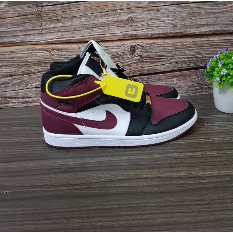 Jual Nike Air Jordan 1 Mid SE Dark Beetroot Maroon Sneaker Sepatu Jalan ...