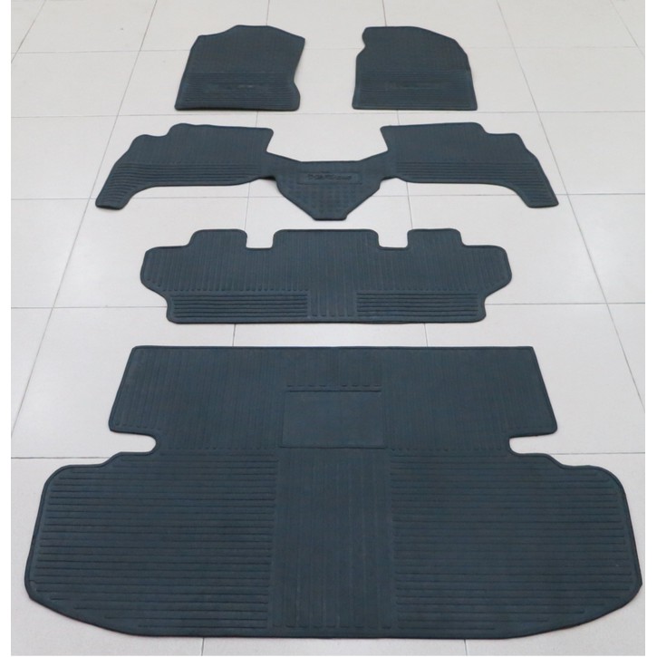 Jual KARPET KARET TOYOTA ALL NEW RUSH 2018-2024 HITAM FULL SET | Shopee ...