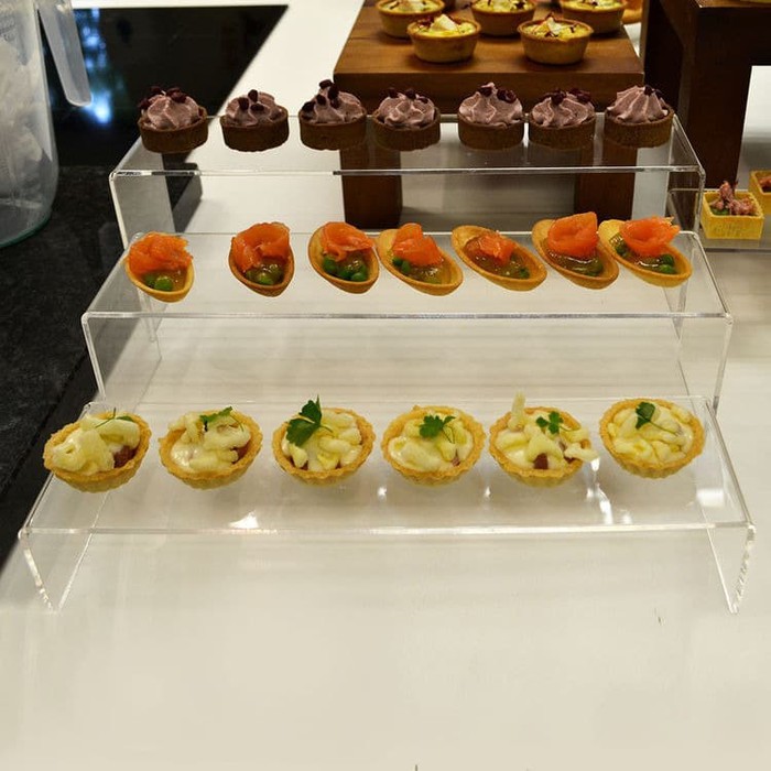 Jual Pajangan Makanan Acrylic Buffet Riser Display / Food Rack Tiers ...