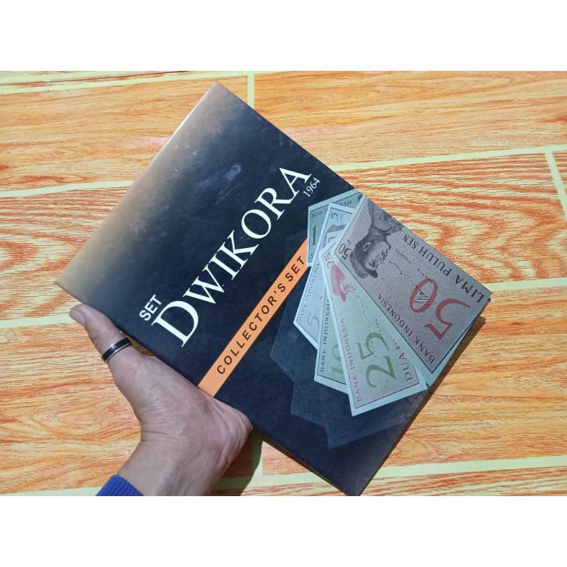 Jual Uang Kuno Set Folder Seri Dwikora atau Seri Pejuang Tahun 1964 ...