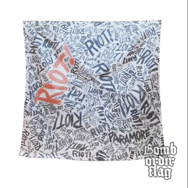 Jual PARAMORE FLAG / backdrop (bendera band) | Shopee Indonesia