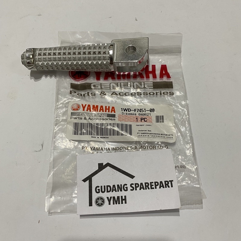 Jual Footstep Footrest Pushstep Depan Kiri R25 MT25 1WD-F7451-00 Asli ...