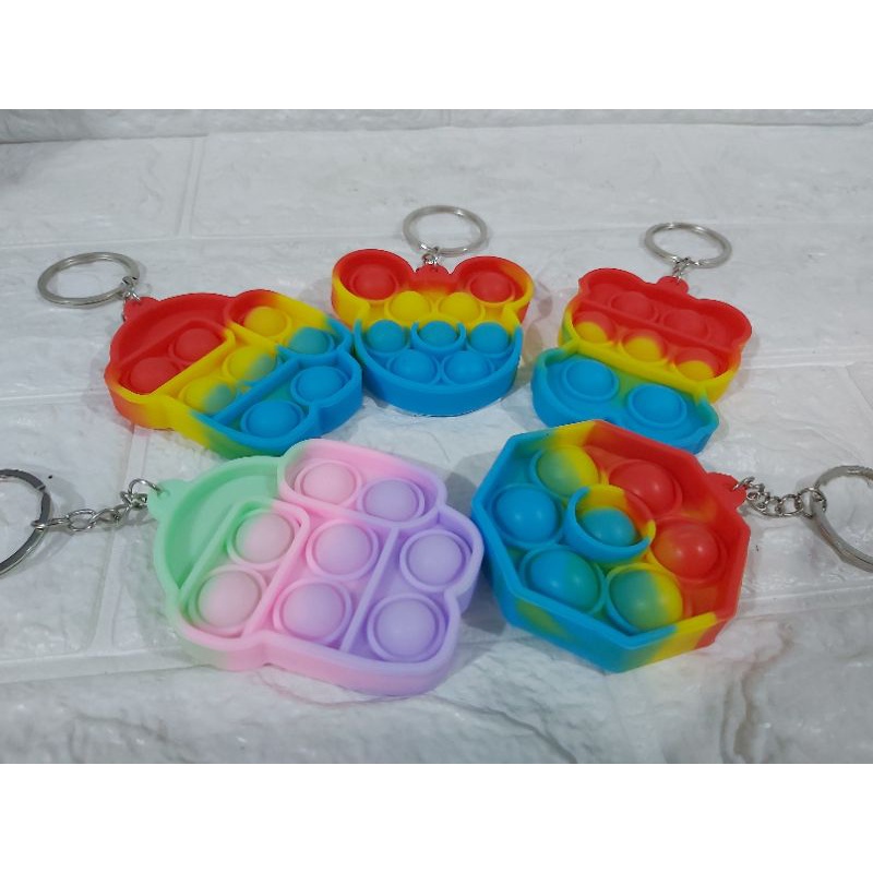 Jual pop it kecil karakter gantungan kunci (1pcs) | Shopee Indonesia